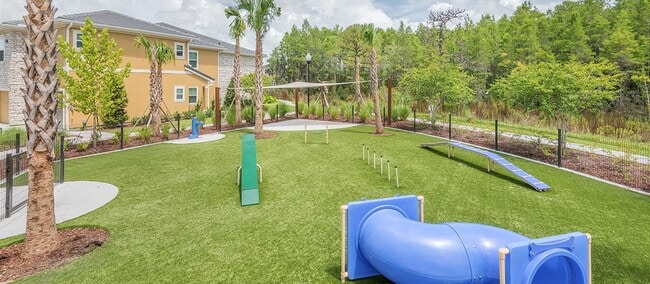 MAA Randal Lakes Apartments - Orlando, FL | ForRent.com