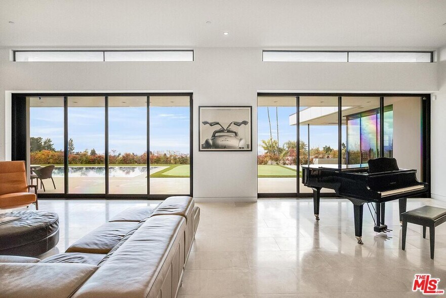 521 Chalette Dr - House for Rent in Beverly Hills, CA | ForRent.com