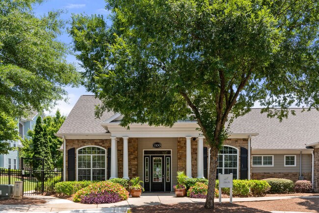 CREEKSIDE VISTA Apartments - Decatur, GA | ForRent.com