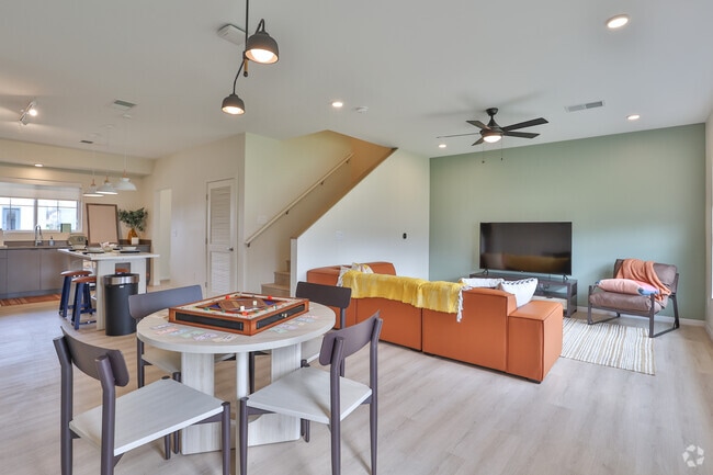 The Pier (Clemson) Apartments | Clemson University | Off-Campus Housing ...