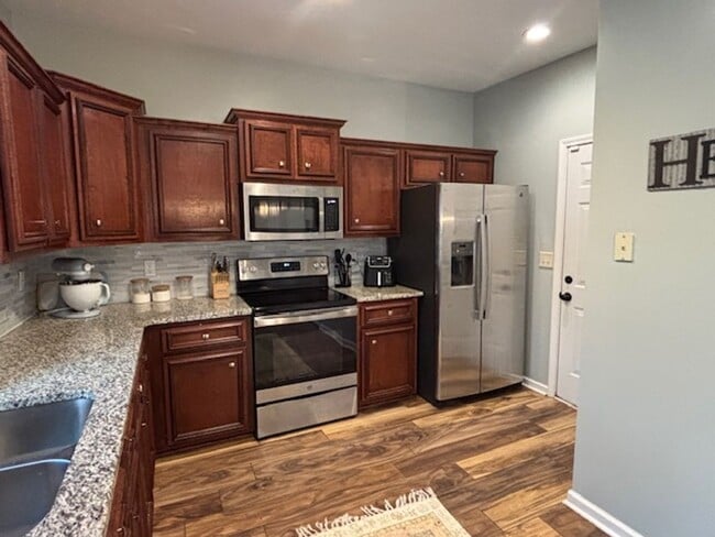 Beautiful Home in Phenix City Off-Campus Housing, Phenix City, AL