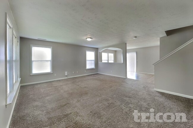 3338 Deerbrook Dr Off-Campus Housing, Columbus, IN