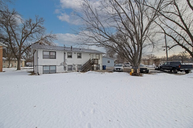 1126 13th St S Off-Campus Housing, Saint Cloud, MN