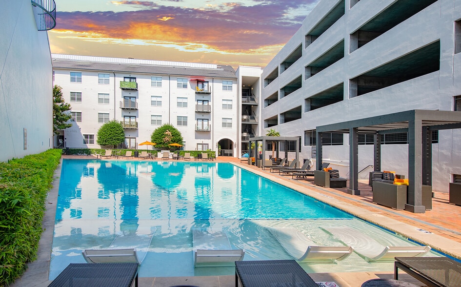 MAA Addison Circle | Addison, TX | Starting at $1,040 | ForRent.com