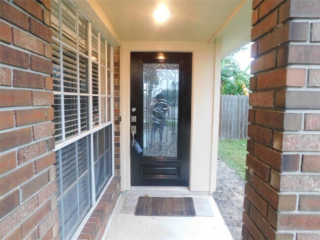 8606 E Rachlin Cir - House Rental in Houston, TX | ForRent.com