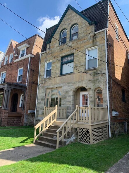 5526 Howe St Unit 2nd Floor - Apartment for Rent | Pittsburgh, PA ...
