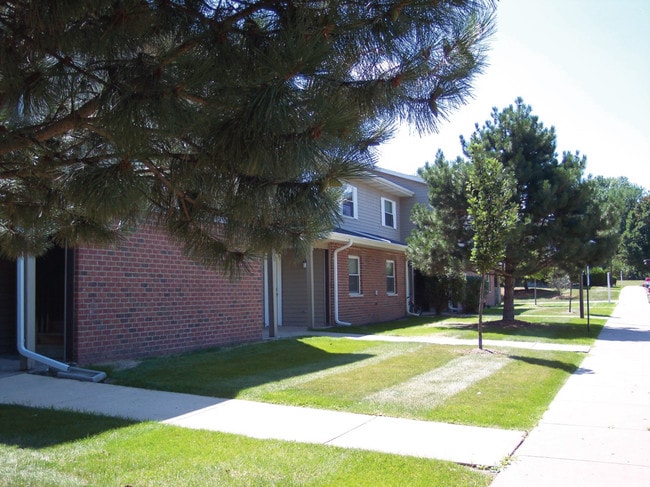 Summertree Rental Residences - Normal, IL | ForRent.com