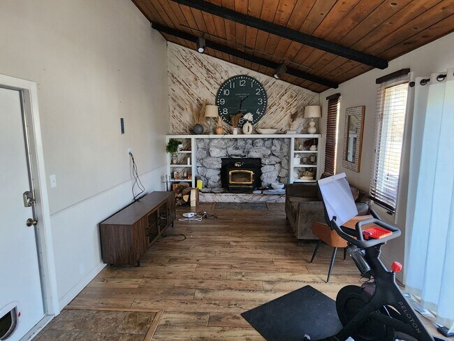 Westside Ranch w/Finished Basement - House Rental in Casper, WY ...