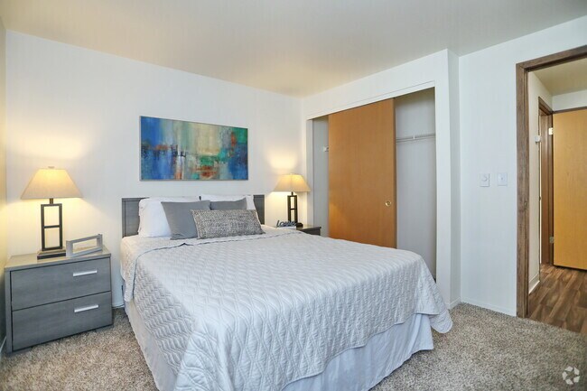 Maple Crossing Apartments - Maple Valley, WA | ForRent.com