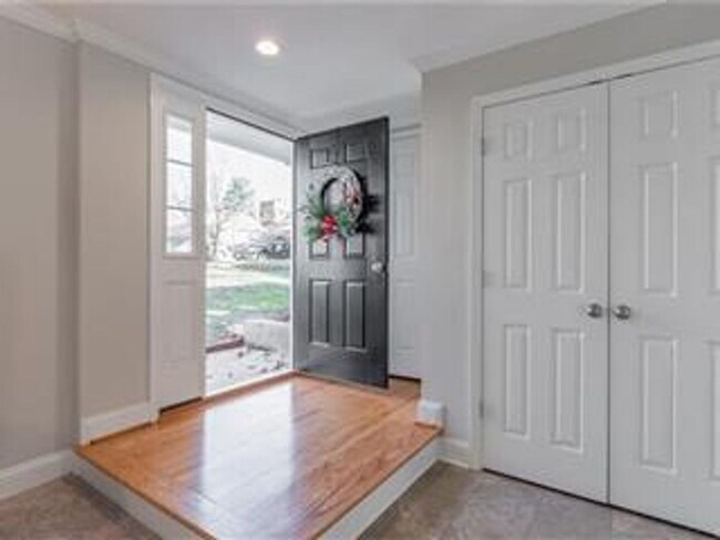 Beautiful, Renovated 3 Bedroom Home in Wil... - House Rental in ...