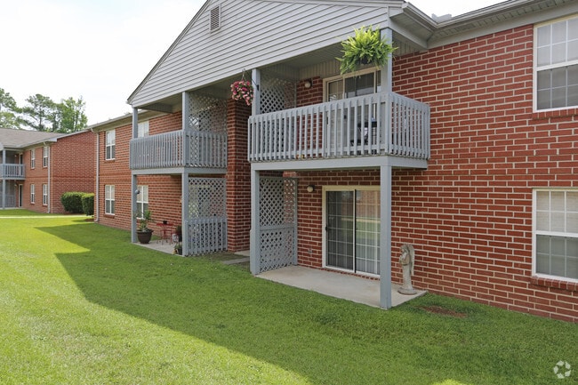 Cambridge Apartments of Florence - Florence, SC | ForRent.com