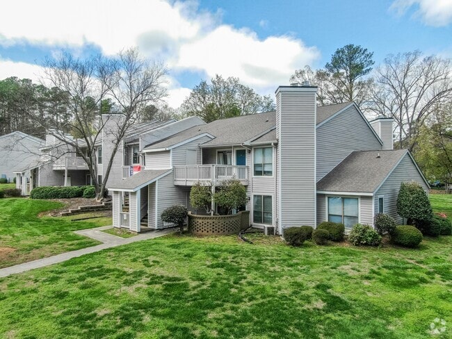 CHAPEL VIEW Apartments - Chapel Hill, NC | ForRent.com