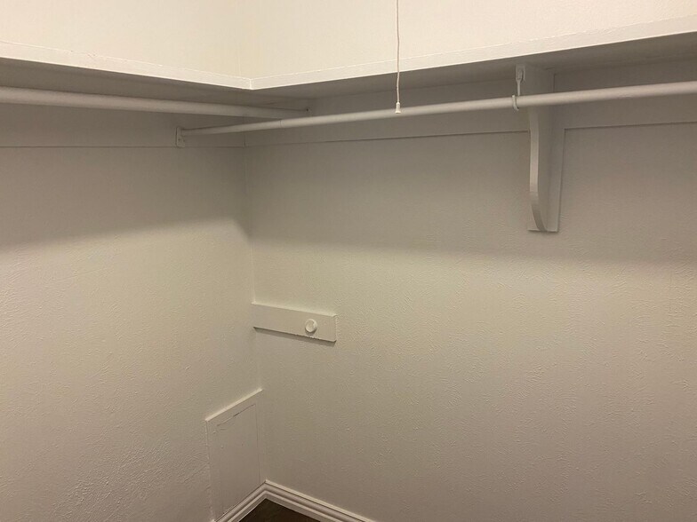 4107 Avondale Ave Unit 203-W - Apartment for Rent | Dallas, TX ...