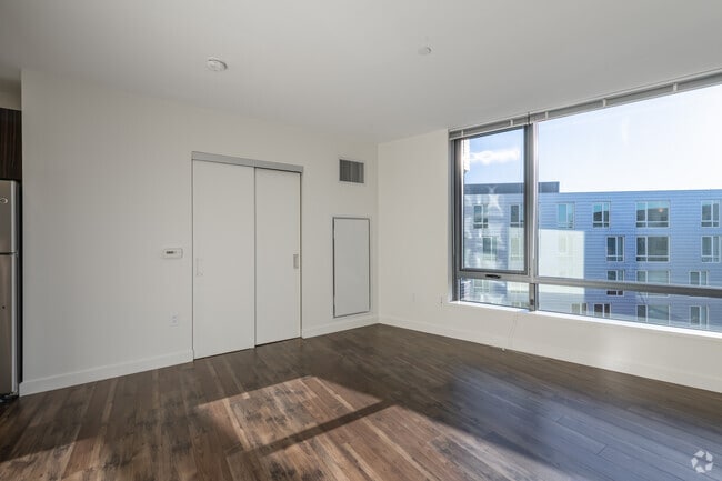 University of Massachusetts Boston | Off-Campus Housing Search