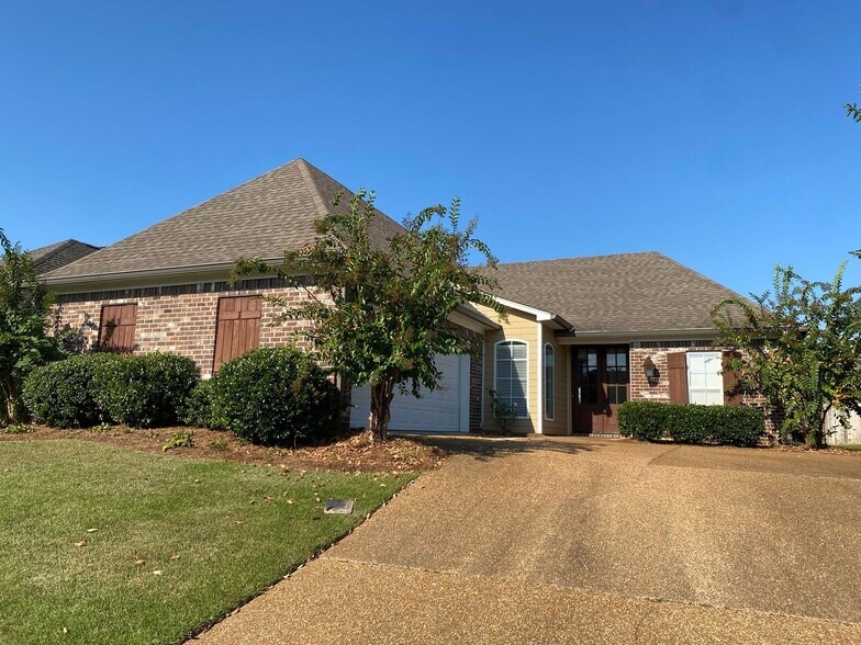 720 Chambord Dr - House for Rent in Brandon, MS | ForRent.com