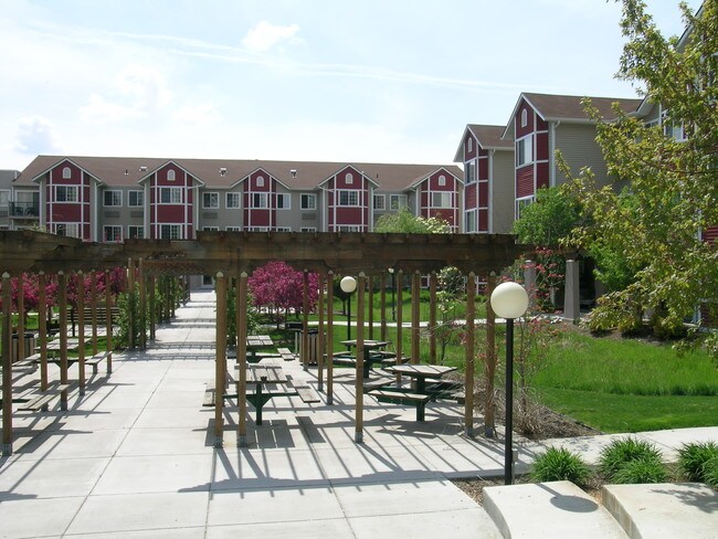 Mallard Pointe Apartments - Garden City, ID | ForRent.com