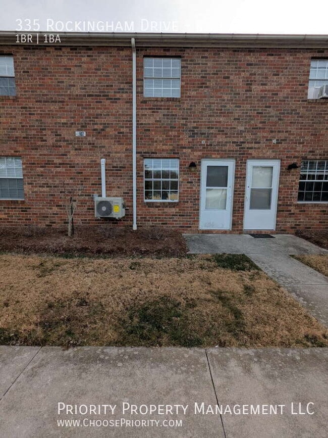 335 Rockingham Dr Unit K Off-Campus Housing, Harrisonburg, VA