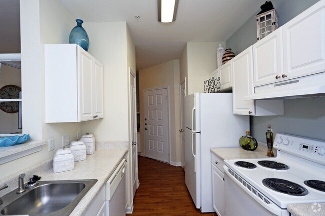 Belle Hall Apartments - Mount Pleasant, SC | ForRent.com