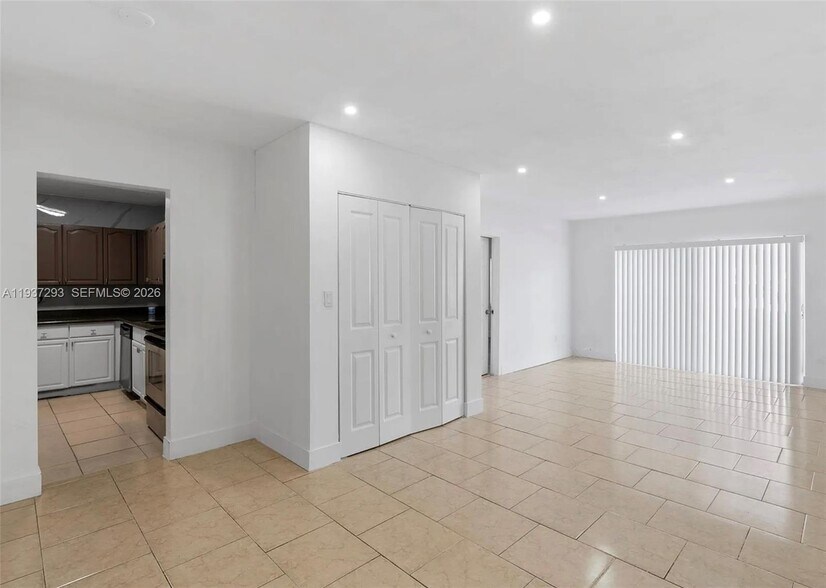 14013 SW 90th Ave Unit D107 Off-Campus Housing, Miami, FL