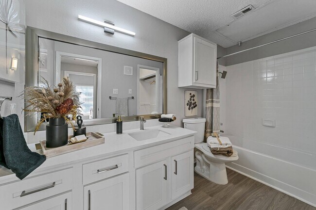 Veridian Place Apartments - Dallas, TX | ForRent.com