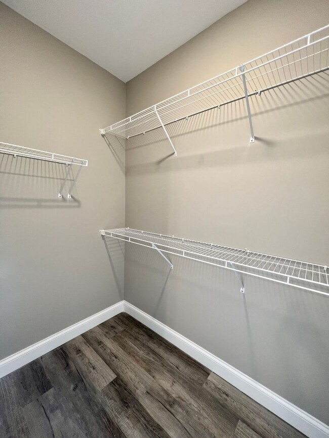 Keystone Commons - South Central Properties Apartamentos - Bowling ...