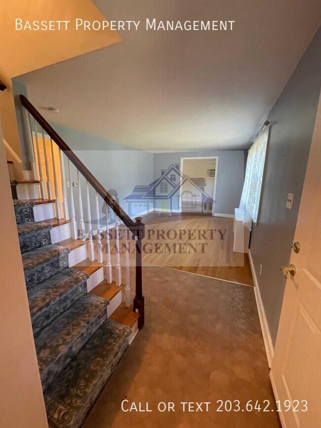 14 Tennyson Ave - House for Rent in North Haven, CT | ForRent.com
