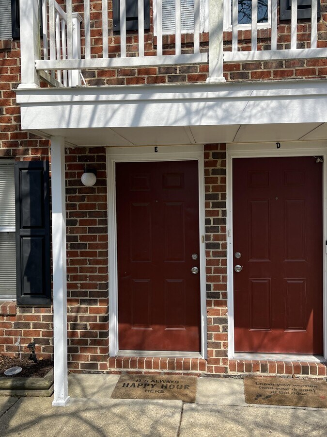 1943 Kecoughtan Rd Apartment Unit E - Hampton, VA | ForRent.com