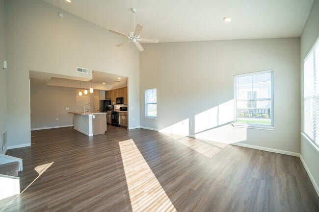 Ravines at Taylor Apartments - Reynoldsburg, OH | ForRent.com