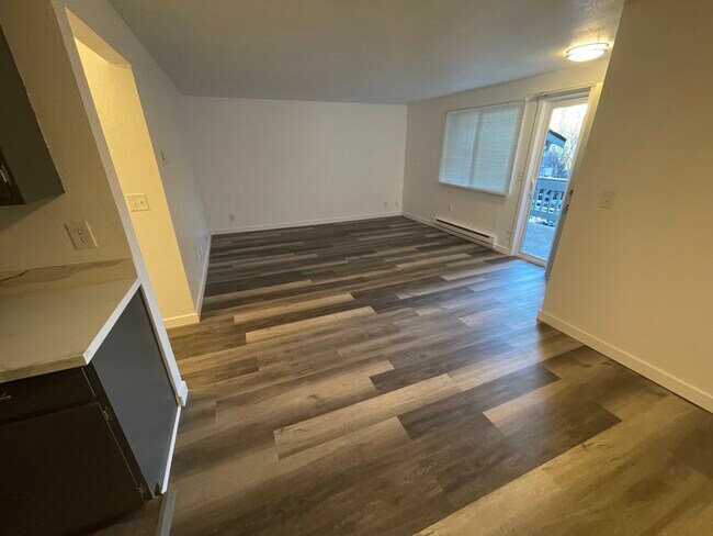 4414 NW Wedgewood Ln Townhome - Townhome Rental in Bremerton WA ...