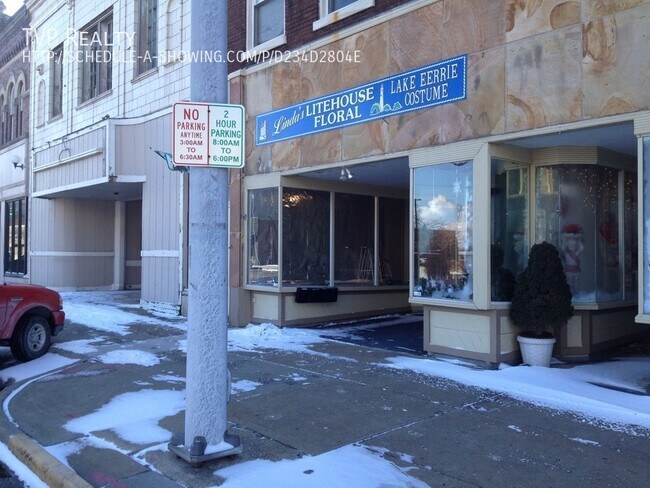 Commercial Storefront Rental For Rent in Lorain, OH | ForRent.com