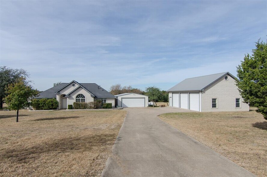 405 Carol Ann Dr - House for Rent in Austin, TX | ForRent.com
