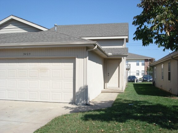 Glendale Place Duplexes Apartments For Rent in Springfield, MO ...