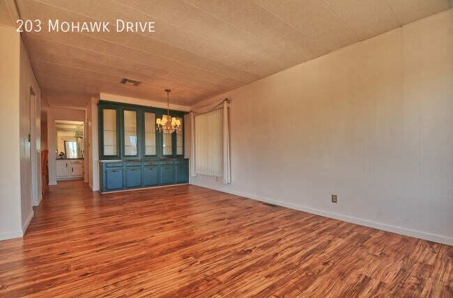 203 Mohawk Dr - House Rental in Henderson, NV | ForRent.com