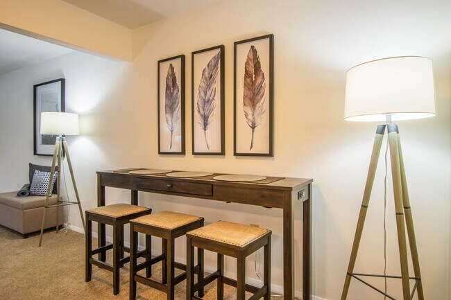 Foxridge Apartment Homes | Virginia Tech | Off-Campus Housing Search