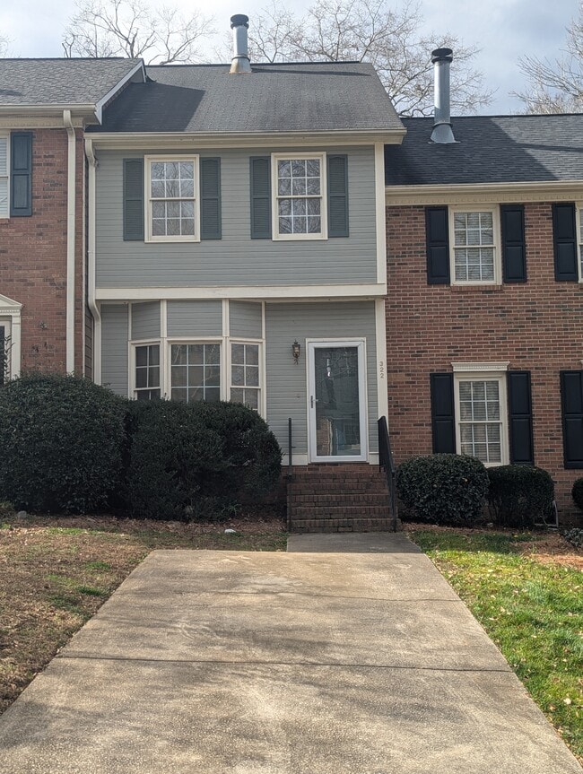 322 Woodburn Creek Rd Off-Campus Housing, Spartanburg, SC