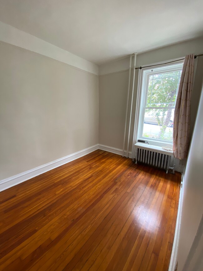 27 Van Corlear Pl Rental For Rent in Bronx, NY | ForRent.com