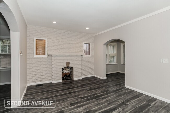 3302 Broadwell Ave Off-Campus Housing, Cincinnati, OH