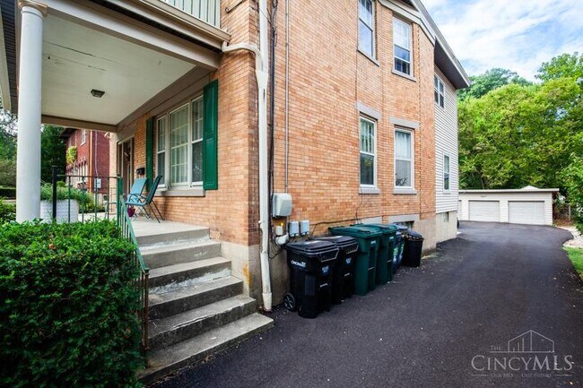 1317 Edwards Rd | Cincinnati, OH | Starting at $1,400 | ForRent.com