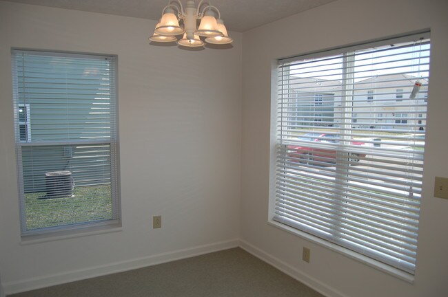 Red Maple Grove Apartments - Indianapolis, IN | ForRent.com