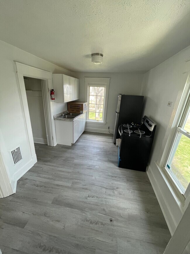 2105 Sherman Ave Apartments Unit 2105.5 - Middletown, OH | ForRent.com