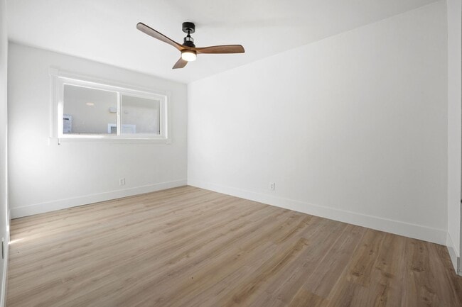 Ronald Dr. Huntington Beach Unit 7893 Ronald Dr. Off-Campus Housing ...