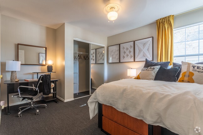 Texas A&M University | Off-Campus Housing Search