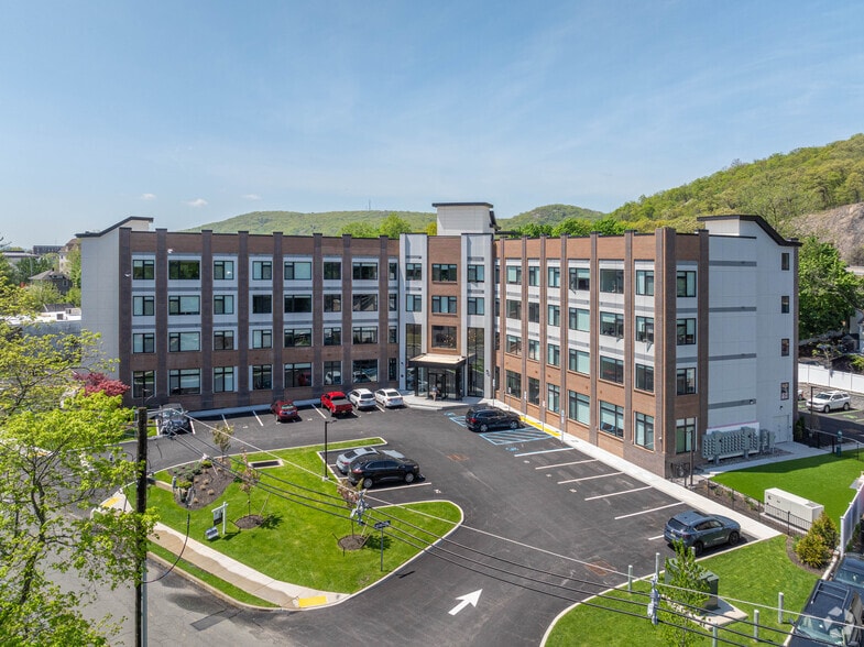 Ramapo College of New Jersey Off-Campus Housing & Apartments ...