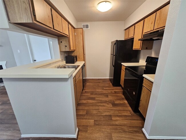 18800 Egret Bay Blvd Unit 507 Off-Campus Housing, Houston, TX