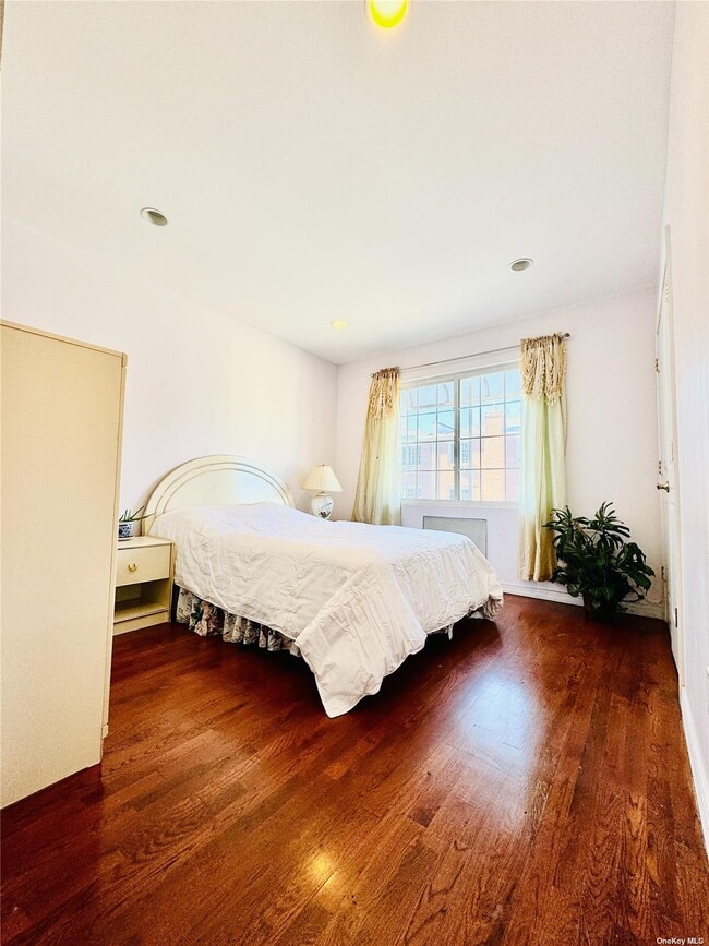 78-76-78-82 82nd St Apartment Unit 2 - Queens, NY | ForRent.com