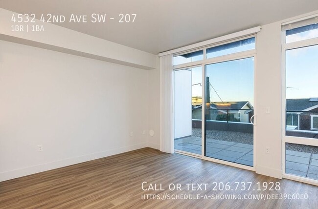 4532 42nd Ave SW Unit 207 Off-Campus Housing, Seattle, WA