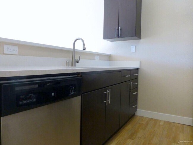 478 Warren Dr Unit 424 - Condo for Rent in San Francisco, CA | ForRent.com