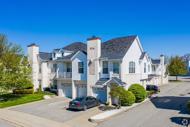 The Pointe at Adams Ridge Apartments - Mars, PA | ForRent.com