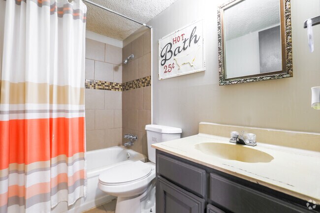 21W at Wichita State Apartments - Wichita, KS | ForRent.com