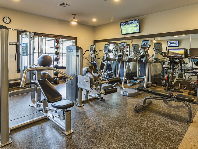 The View Apartments | Penn State University | Off-Campus Housing Search